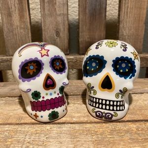 Holiday | Day Of The Dead Salt Pepper Shaker Set Sugar Skull Faces Dia ...